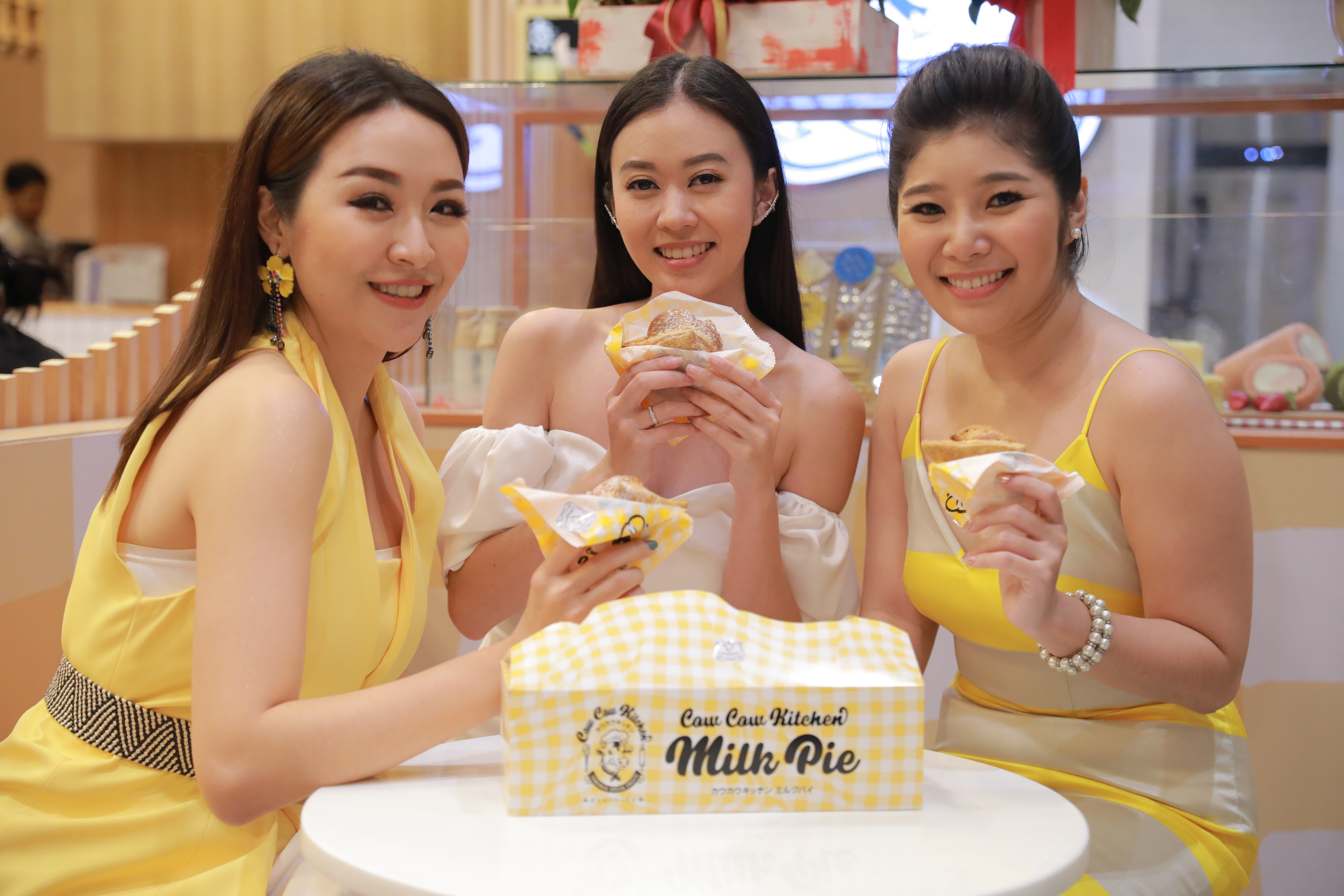 ชีสทะลัก Cow Cow Kitchen by Tokyo Milk Cheese Factory ส่งตรงจากญี่ปุ่น