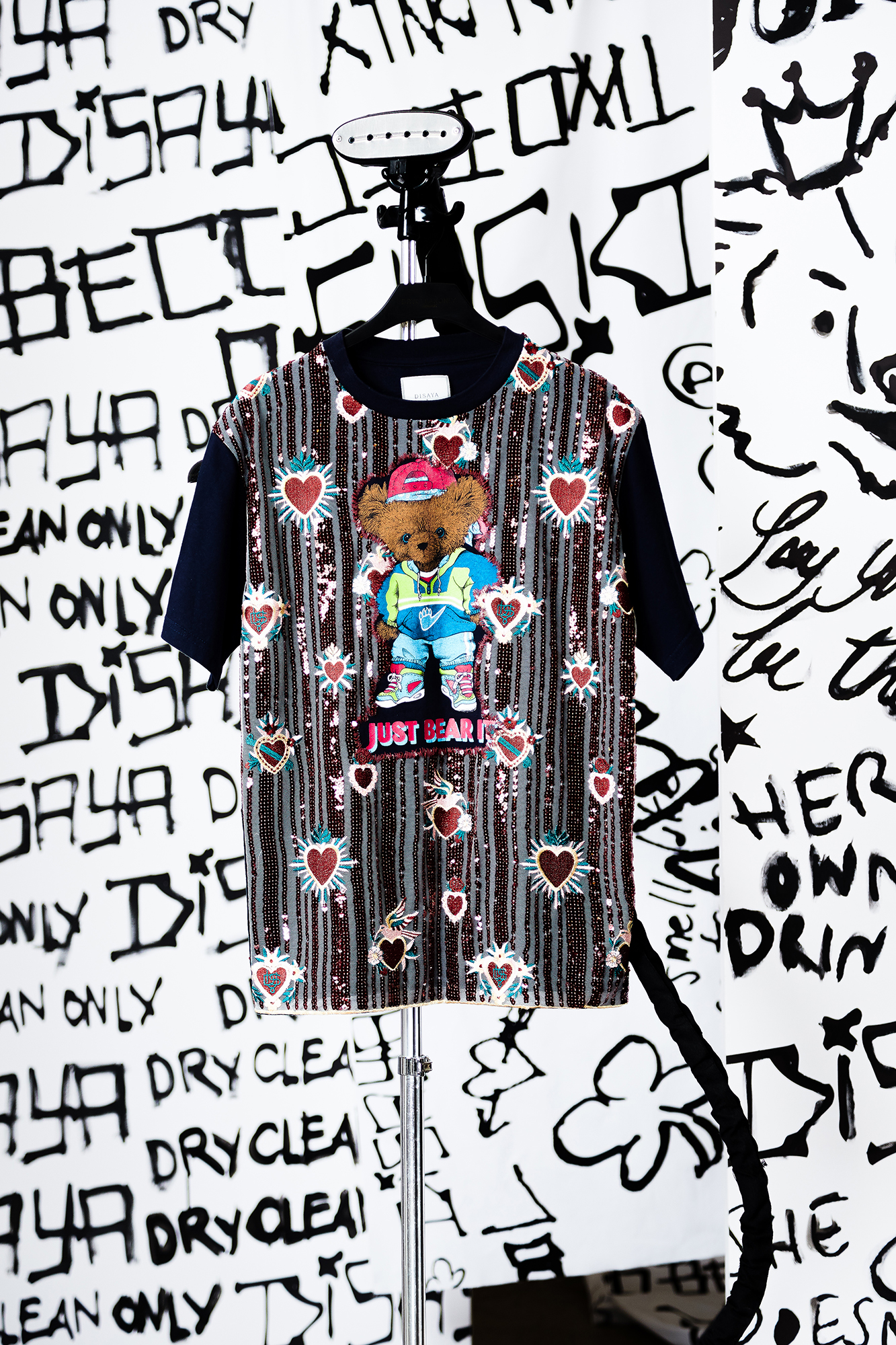 ความต่างที่ลงตัว การจับมือกันครั้งแรกของ DISAYA x DRY CLEAN ONLY BANGKOK