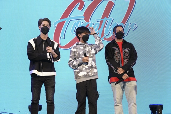 มหกรรมช้อปปิ้งการกุศลแห่งปี PRAEW CHARITY 2021 "GO TOGETHER"