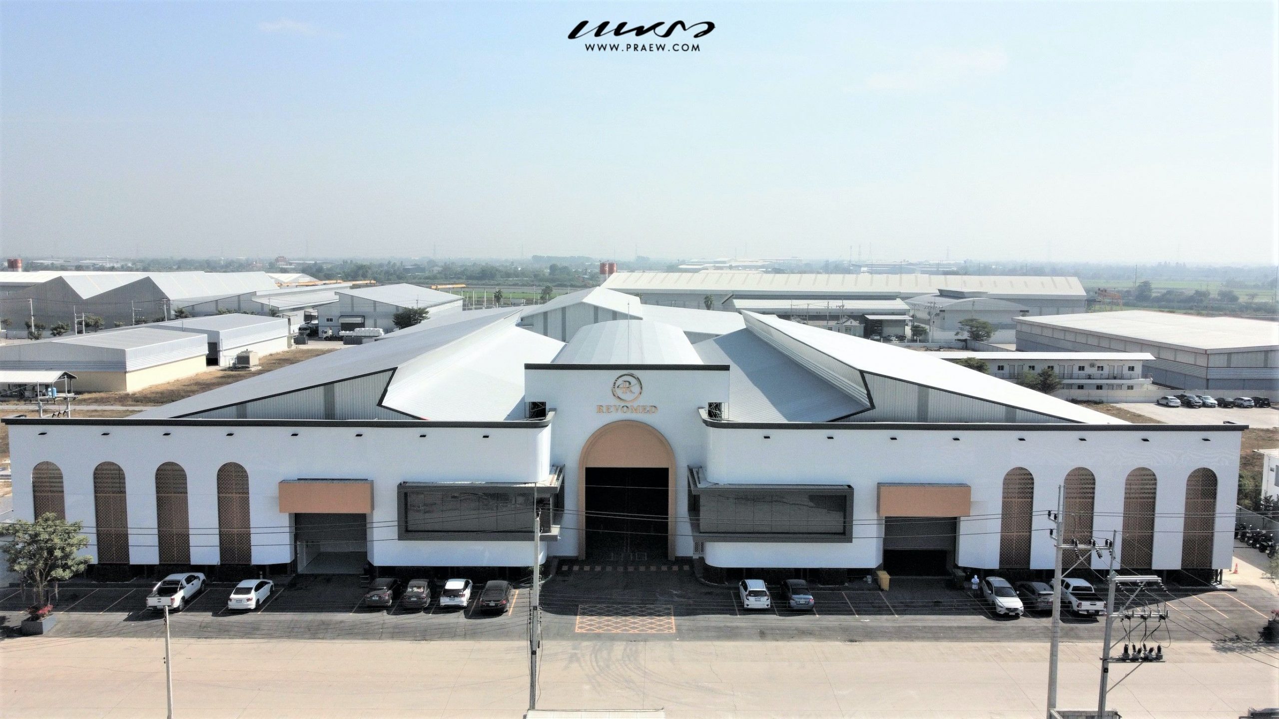 เจาะความสำเร็จสุดปัง Revomed คว้ารางวัลบิวตี้แห่งปี พร้อมเปิดโรงงานแห่ง ...