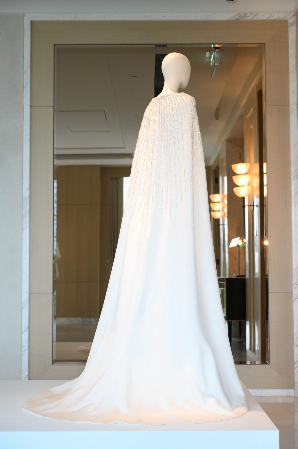 ชุดเจ้าสาวสุดหรู WHITE Asava 2022 Collection ที่สื่อถึงความสนุก ...