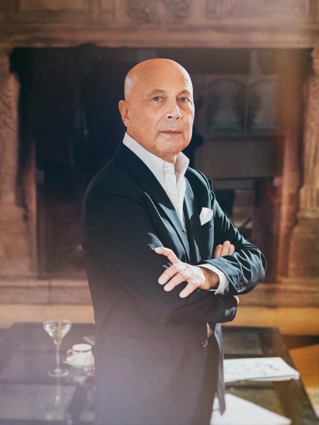 ยูเจเนีย บรูนี่ ดีไซเนอร์ผู้หลงใหลในธรรมชาติ ทายาท ปาสควาเล่ แบรนด์ ...