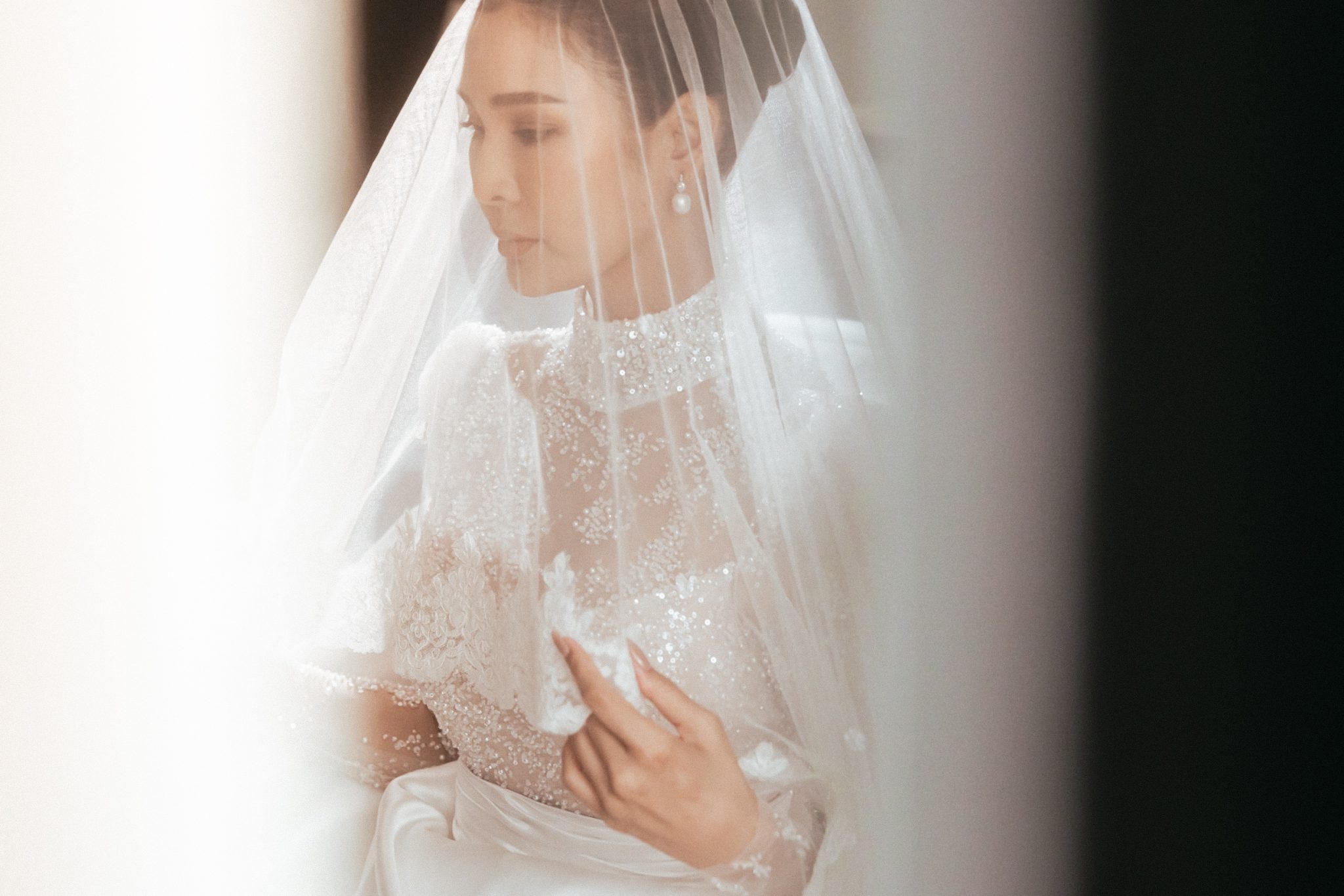 สวยสง่าไร้ที่ติ 'ปาย สิตางค์' ใน 3 ชุดเจ้าสาวสุดหรูจาก Vanus First