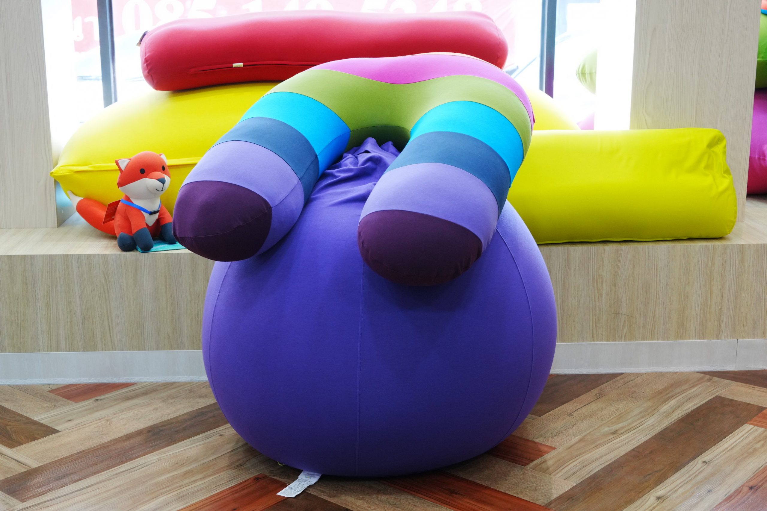 ชวนสัมผัสโฉมใหม่ Yogibo Flagship Store ทองหล่อ 13 ที่สุดแห่งความนุ่ม ...