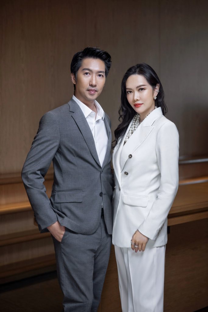 คุณกอล์ฟ สรรพาทิตย์ & คุณเอมี่ ชุติมณฑน์ สองซีอีโอสร้างสุข พร้อมสร้าง ...