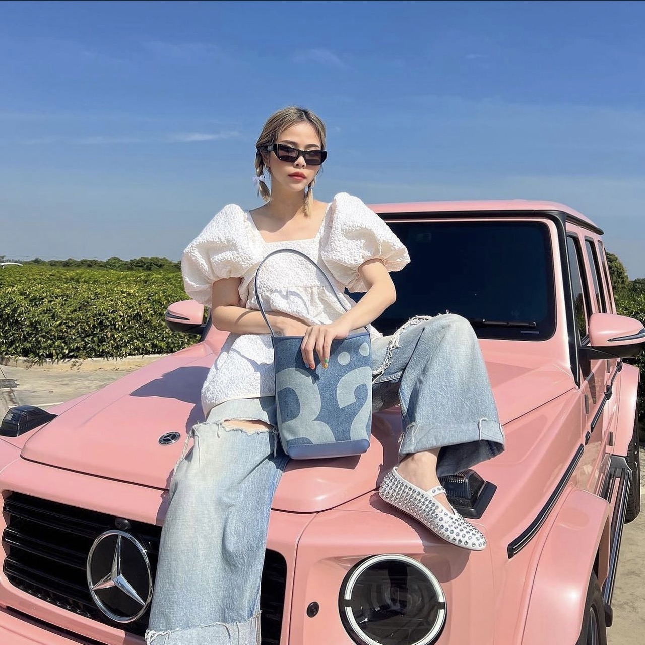 ฮิตติดลมบน! ส่อง Rally The Bag กระเป๋าหลักพันของอินฟลูฯ สายแฟ(ชั่น)