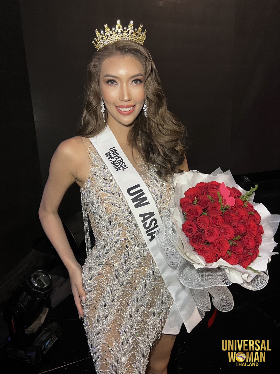 “เจนนี่ - เจนนิเฟอร์ พรลิตา" คว้ามงกุฎ Universal Woman Asia จากเวที ...