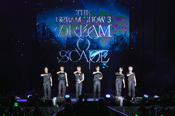 NCT DREAM ครองราชมังฯ พร้อมผู้ร่วมงานกว่า 65,000 คน