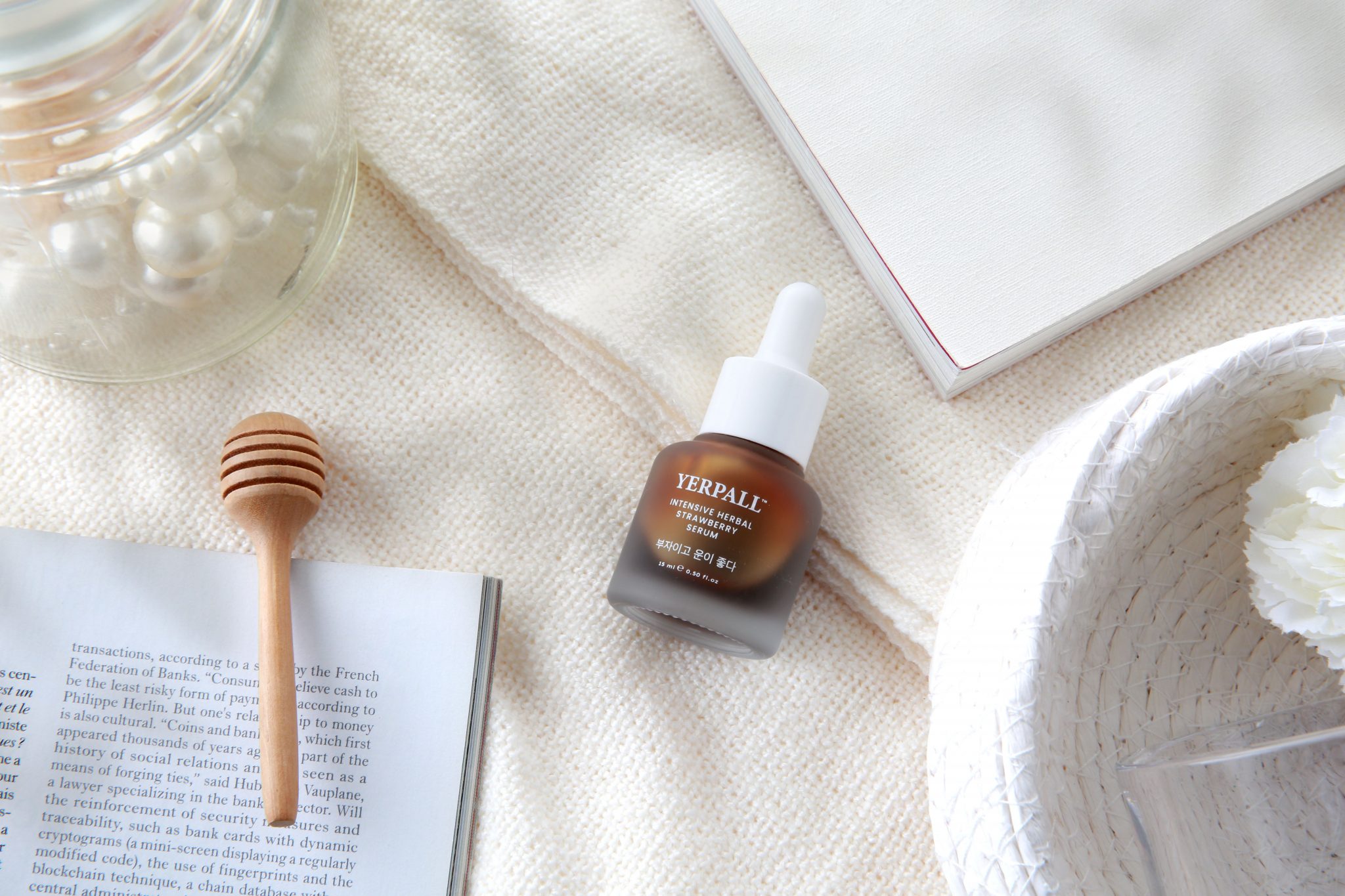 เซรั่มสตอแบรนด์ Yerpall กู้ผิวจากจุดด่างดำ มาแรงติดโผ Praew Iconic ...