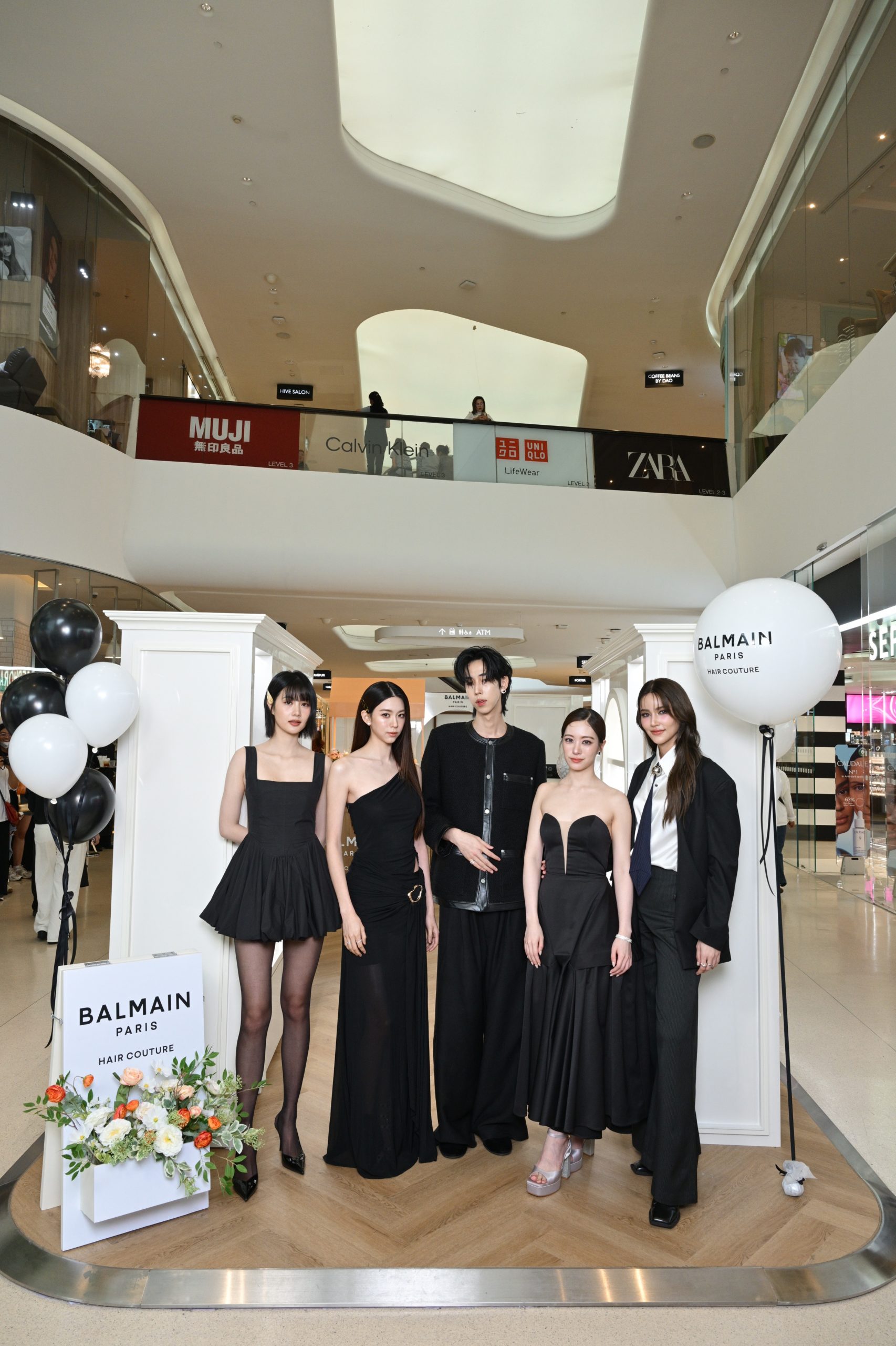 BALMAIN HAIR ปักหมุด POP-UP STORE หรูกลางกรุง เปลี่ยนทุกลุคให้โดดเด่นใน ...