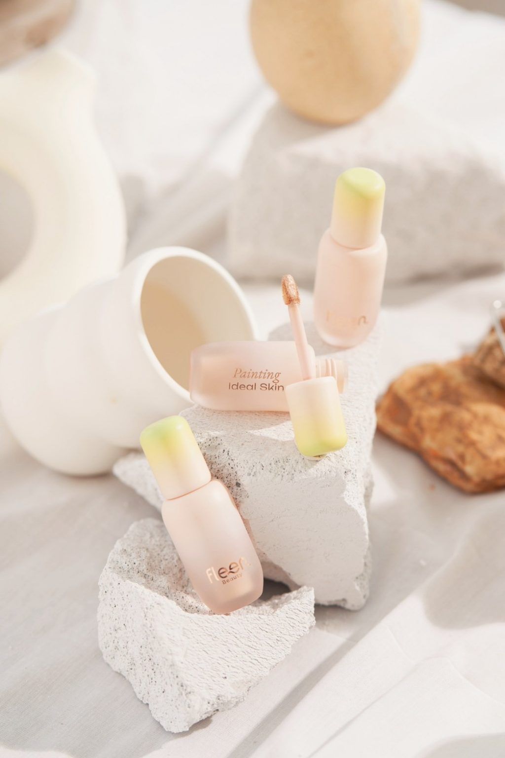 “Fleen Beauty” เมคอัพผสานสกินแคร์ เปิดตัว Skin Caring Corrector และ Hya ...
